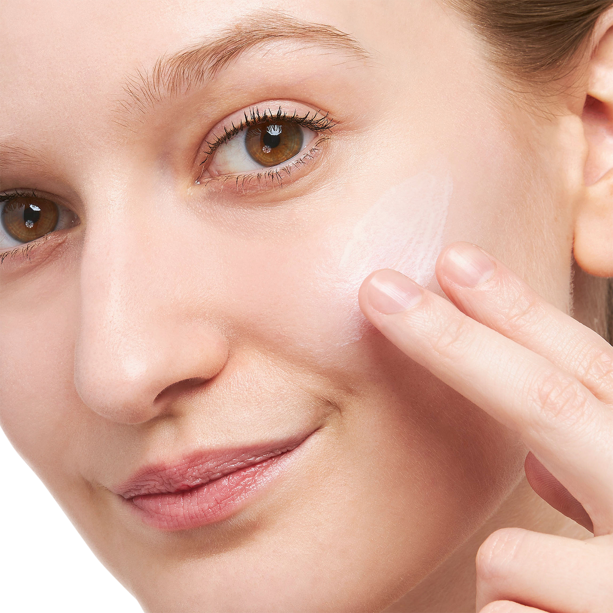Milk Primer SPF 35 3 in 1 Daily Defense Sunscreen Makeup Perfecter