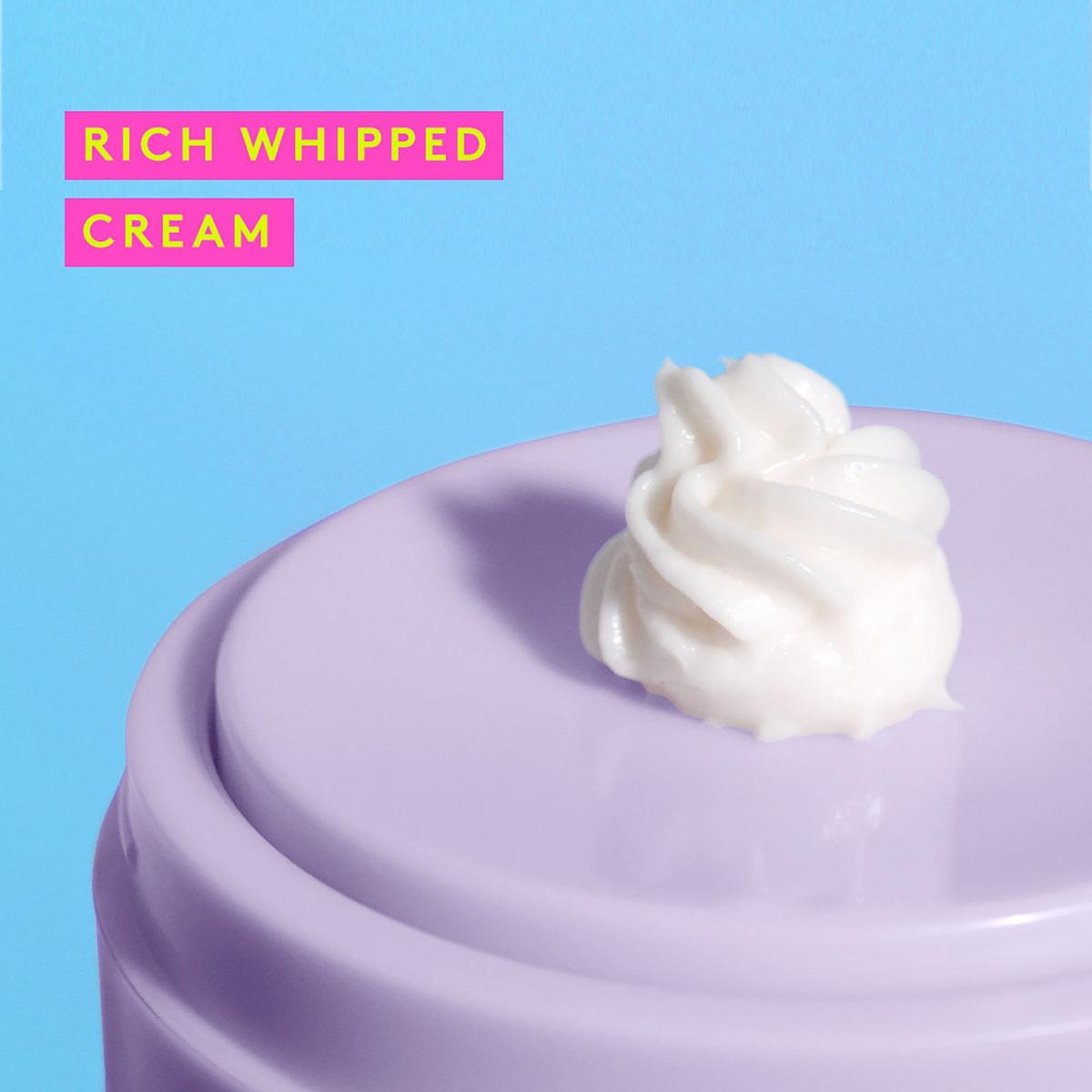 Lala retro whipped cream store