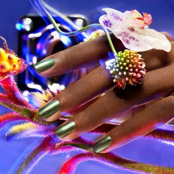 Manucurist - Groove Green Flash LED Gel Nail Polish, Non-Toxic Nail ...
