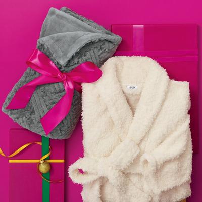 Ulta Beauty | Holiday Makeup, Skin Care & Fragrance Deals Are Here!